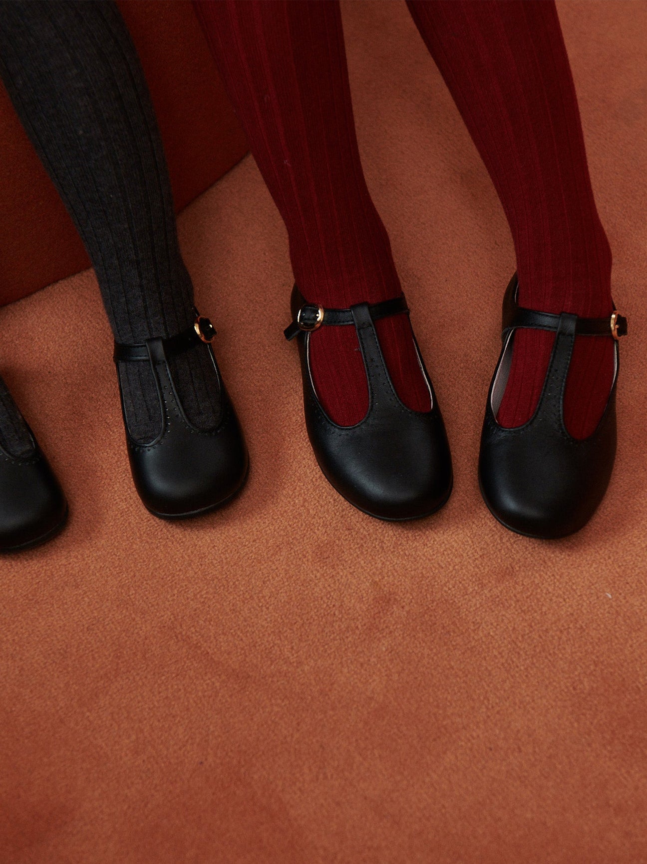 Black Leather Girl T-Bar Shoes – La Coqueta Kids