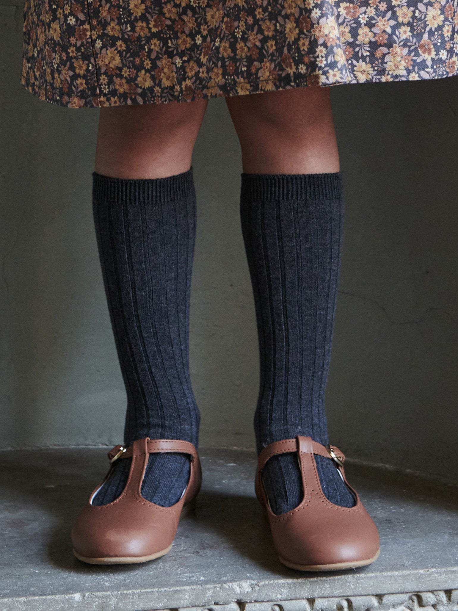 Dark Tan Leather Girl T-Bar Shoes – La Coqueta Kids