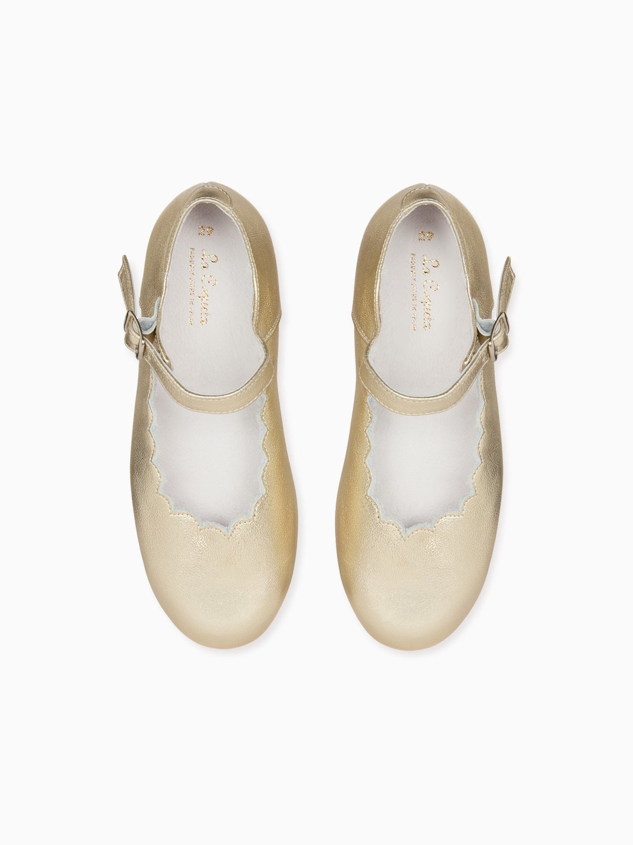 Gold Leather Girl Scallop Mary Jane Shoes | La Coqueta Kids UK
